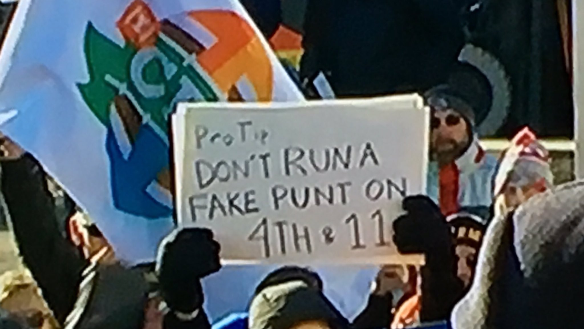 LOOK: Best College GameDay signs from Army-Navy