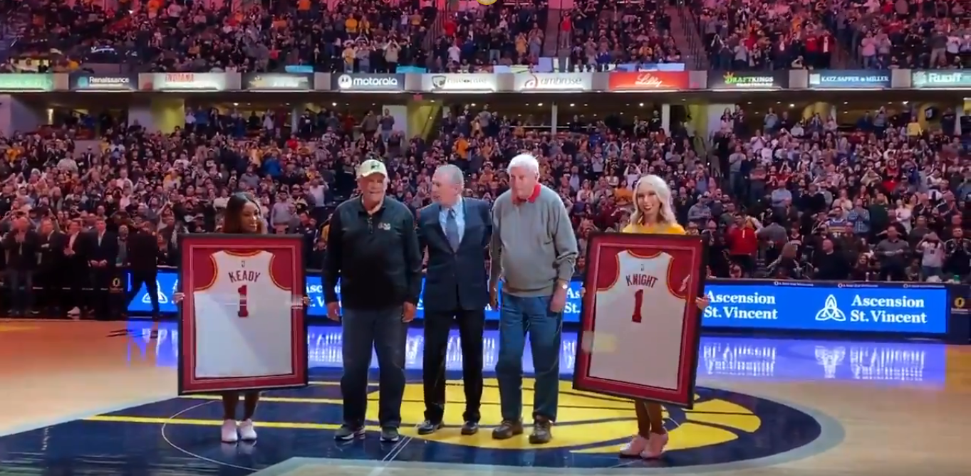 Bob Knight, Gene Keady honored during Indiana Pacers game