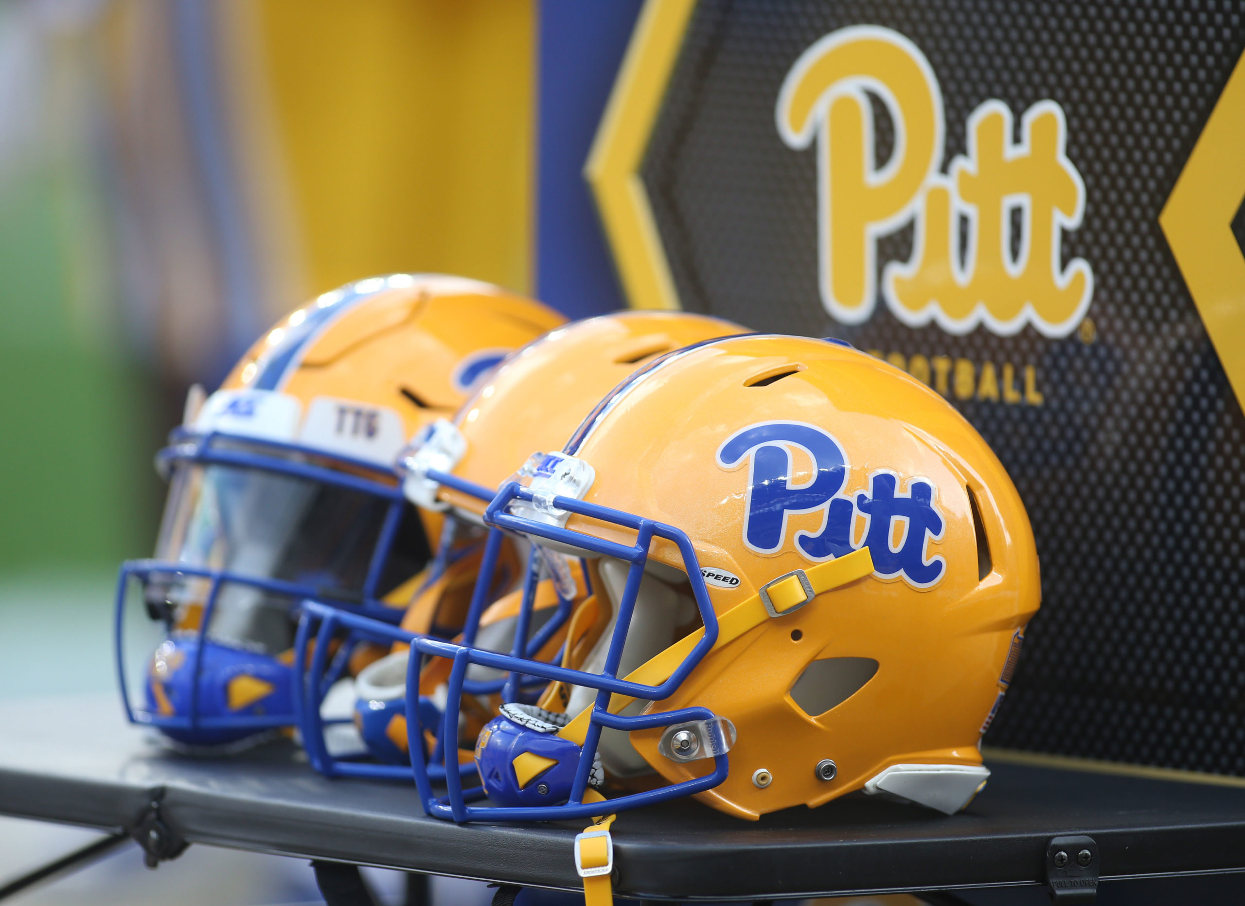 Report: Pitt radio announcer crashes into grocery store, charged with DUI