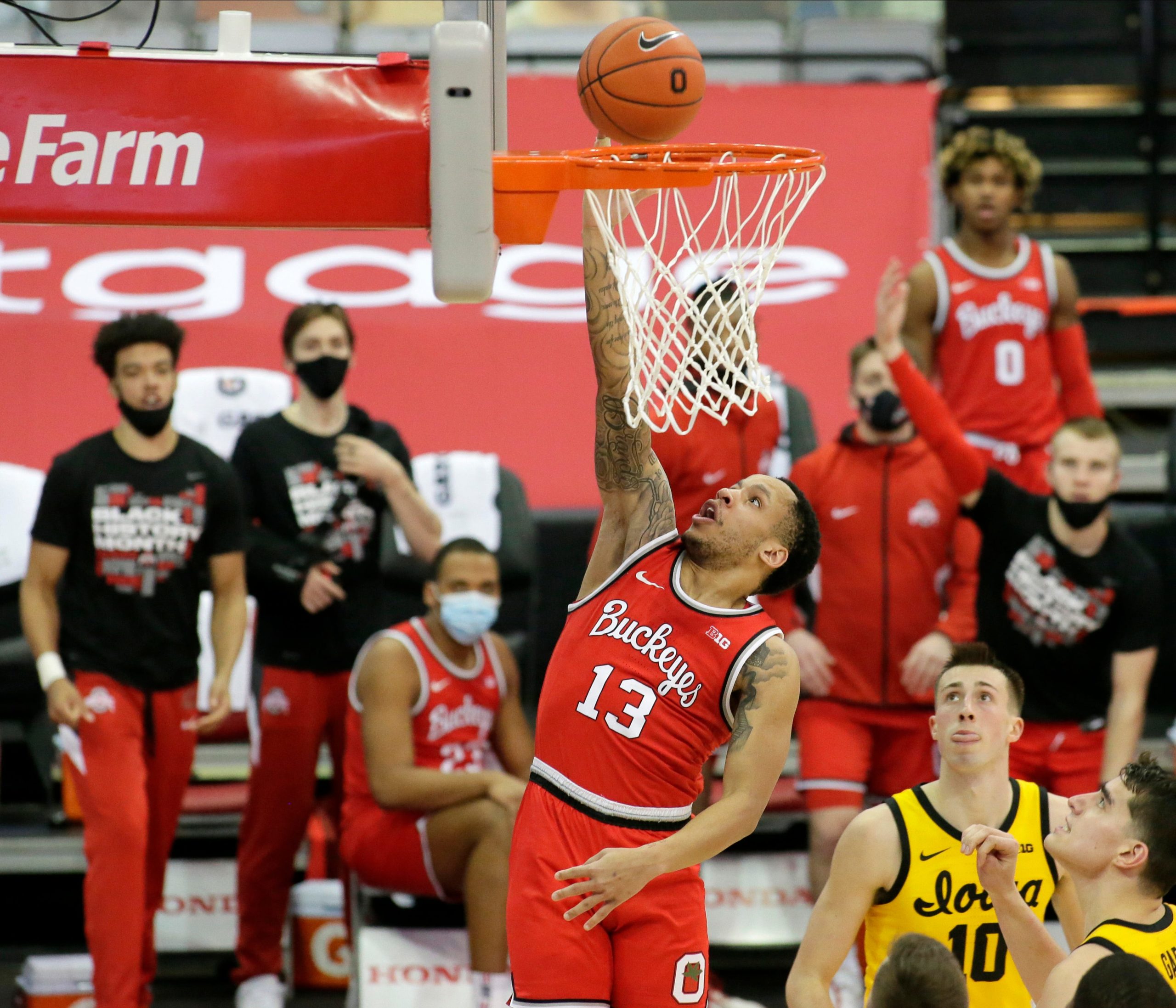 Ohio State HC Chris Holtmann discusses future plans of CJ Walker, Kyle ...