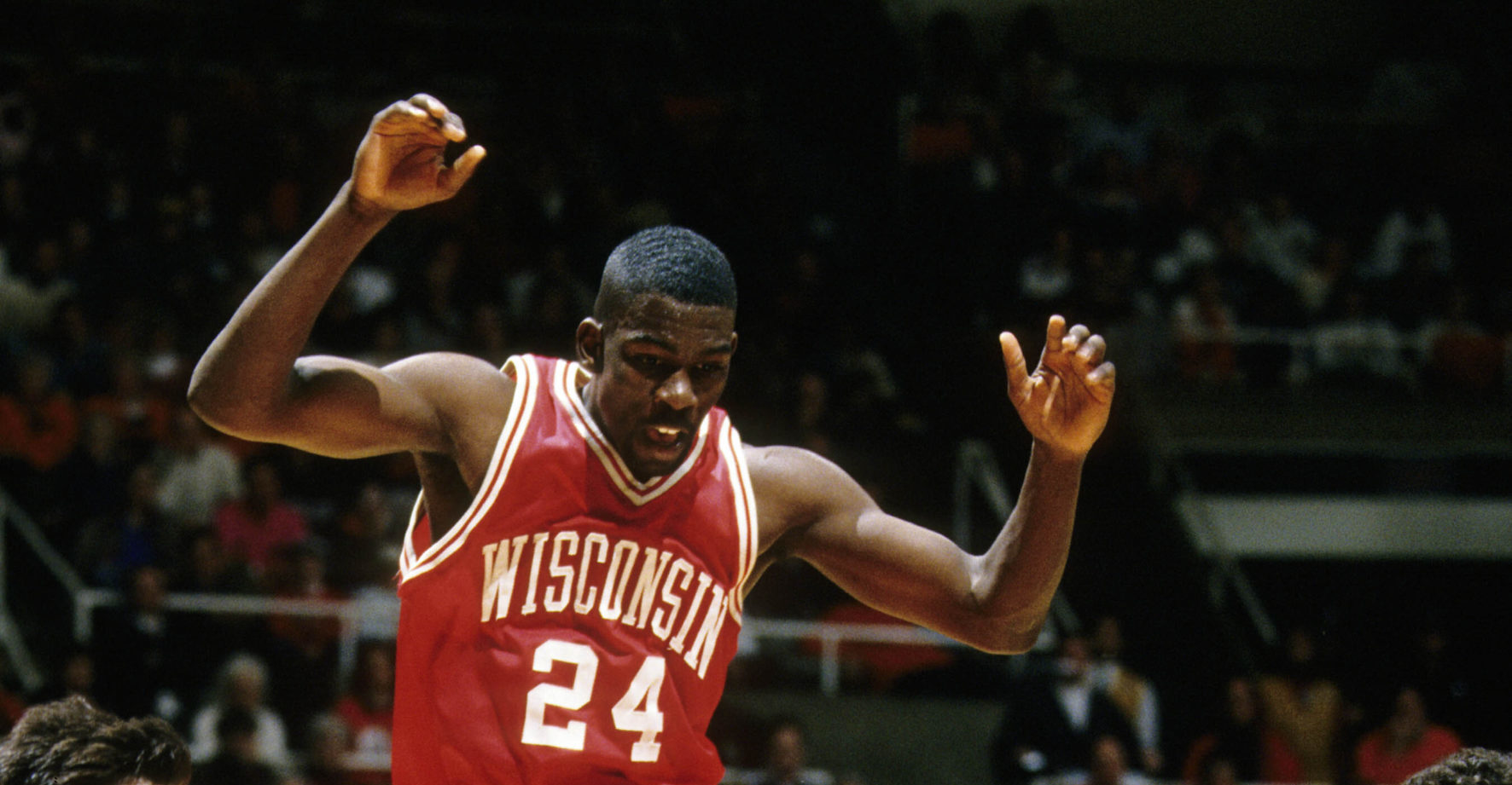Wisconsin basketball announces jersey retirement for Badgers legend ...