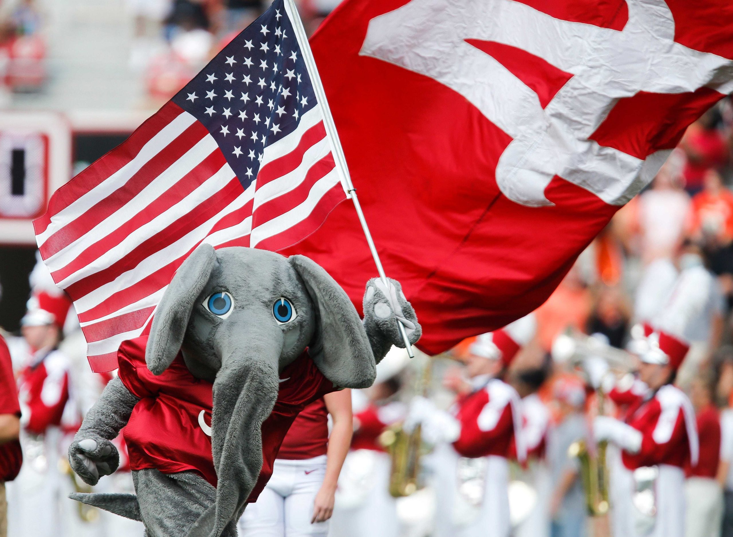 Alabama mascot trolls Lane Kiffin for 'popcorn' comment