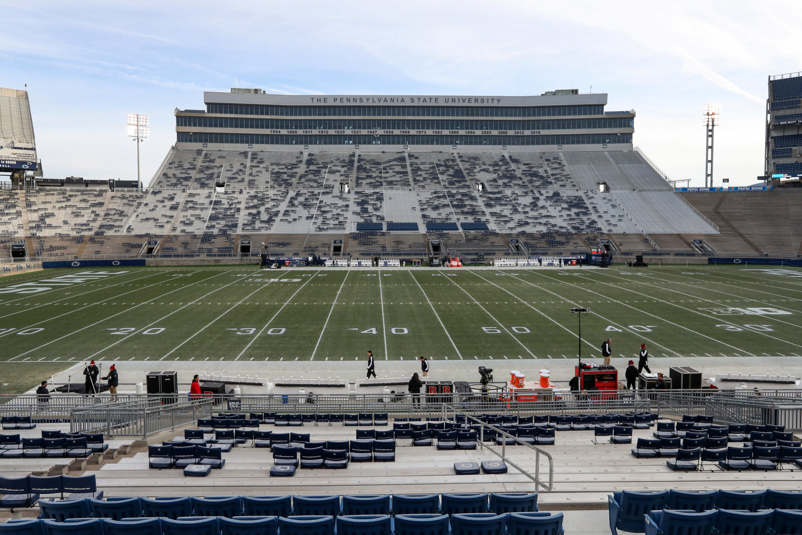 Penn State WR announces retirement from football due to multiple ...