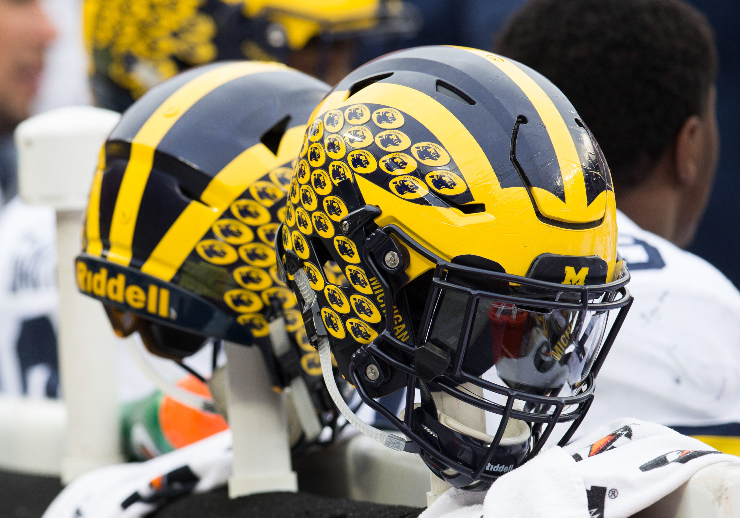 Michigan signs group-licensing agreement allowing student-athletes to ...