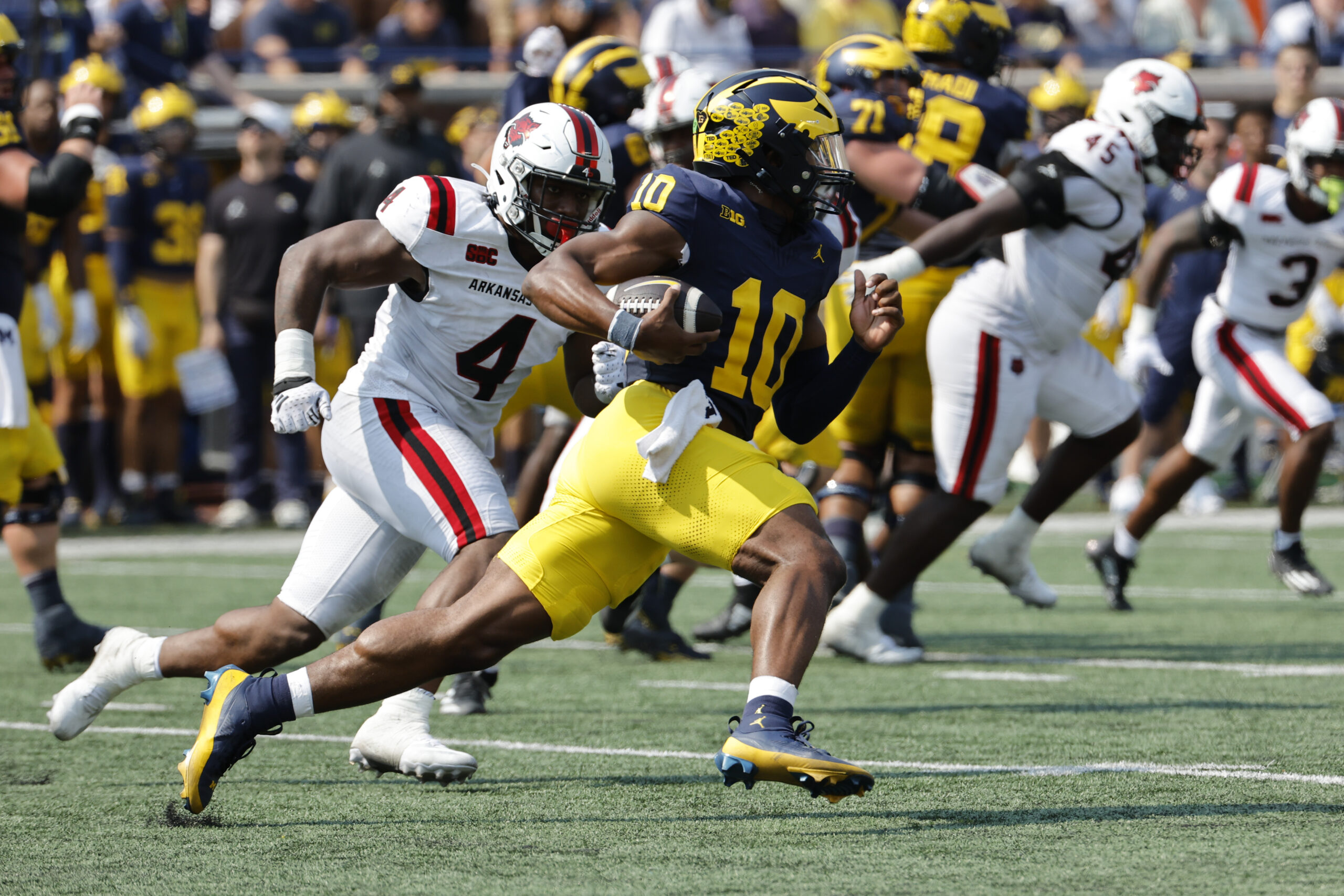 Greg McElroy reveals expectations for Michigan offense with QB Alex Orji Greg McElroy reveals expectations for Michigan offense with QB Alex Orji