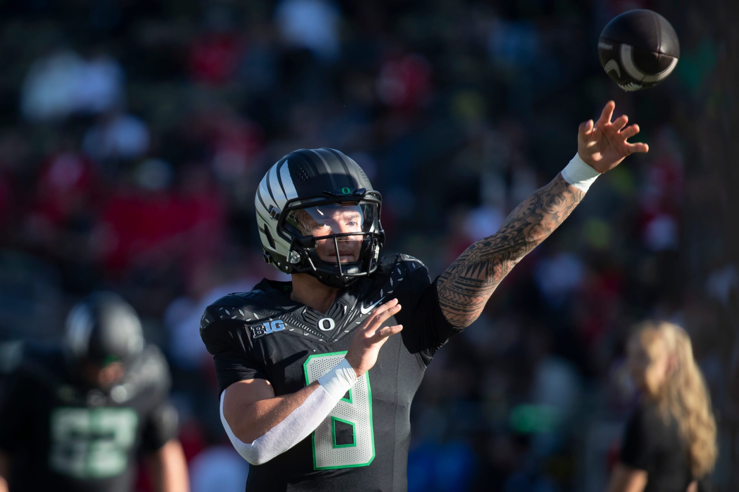 Dillon Gabriel, Tyler Warren headline individual Big Ten honors for Week 7