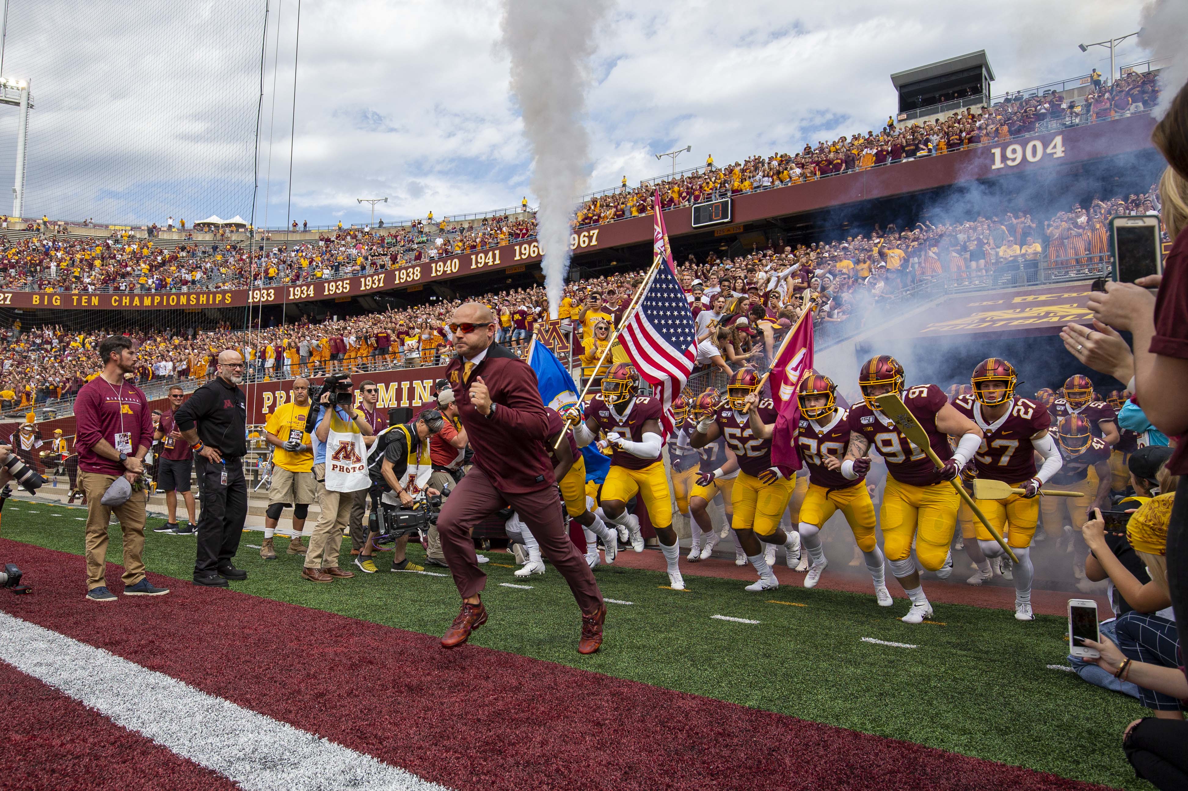 P J Fleck Minnesota Beginning To Thrive In Underdog Role P J Fleck Minnesota Beginning To Thrive In Underdog Role