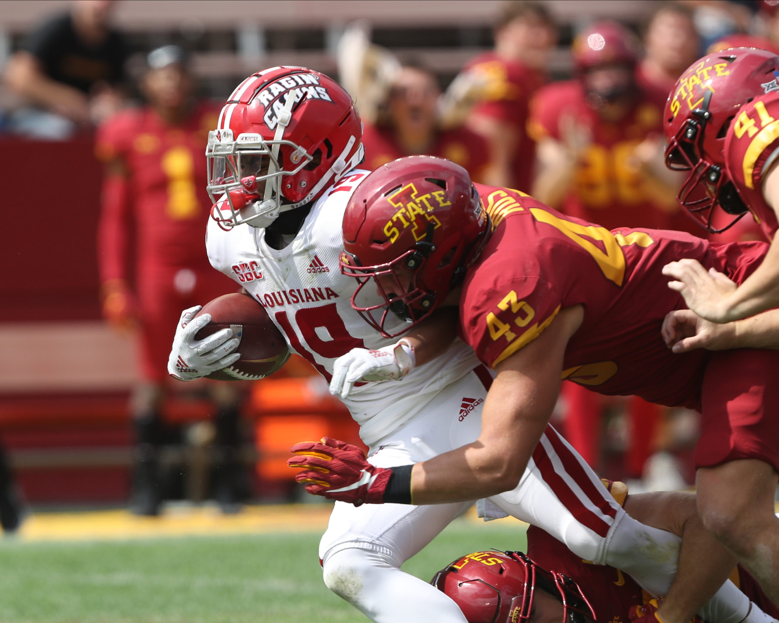 Thanks to upset win over Iowa State, Louisiana cracks Top 25 to end ...