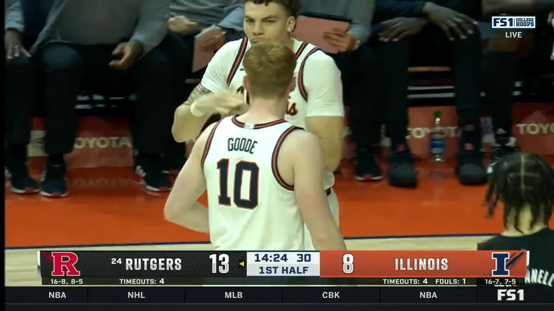 Luke Goode makes season debut for Illinois, receives warm welcome back